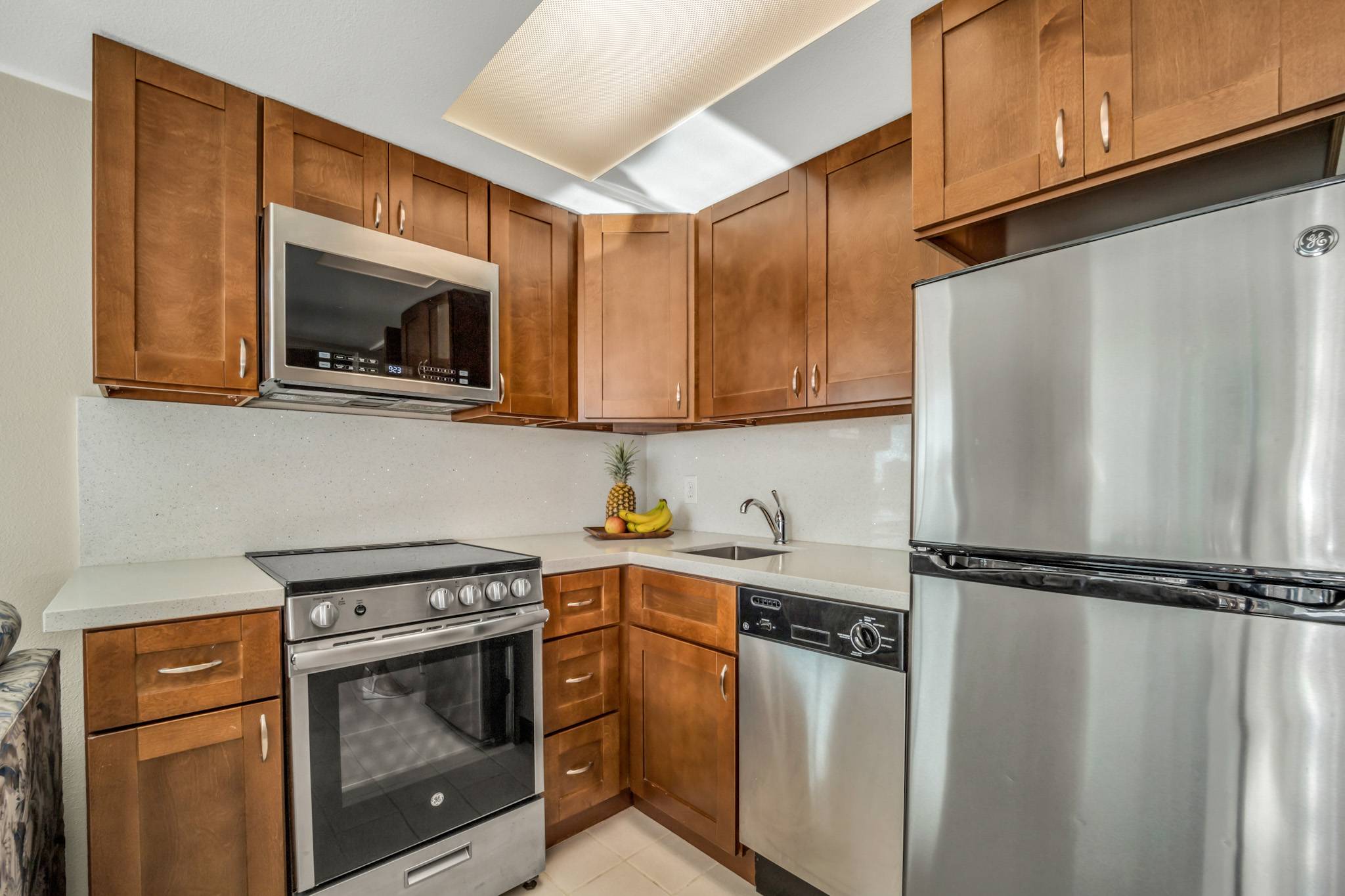 Palm_Kitchen_3_compressed_under_500KB | The Imperial Hawaii Resort
