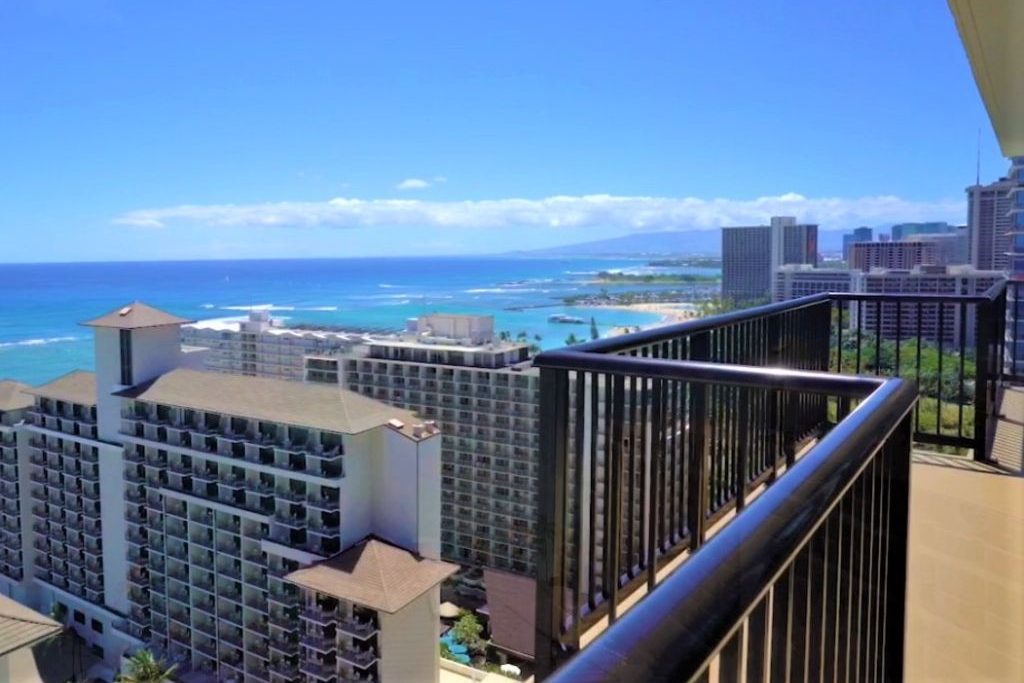 54 Owners Lounge View | The Imperial Hawaii Resort